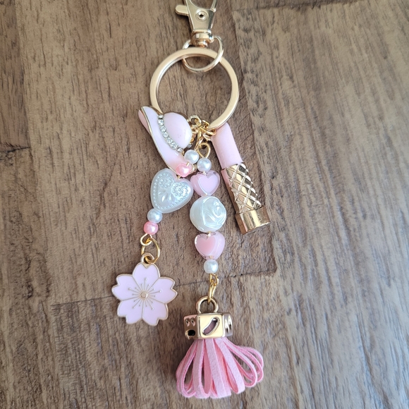 Hand Crafted | Accessories | New Gold Tone And Pink Purse Charm ...